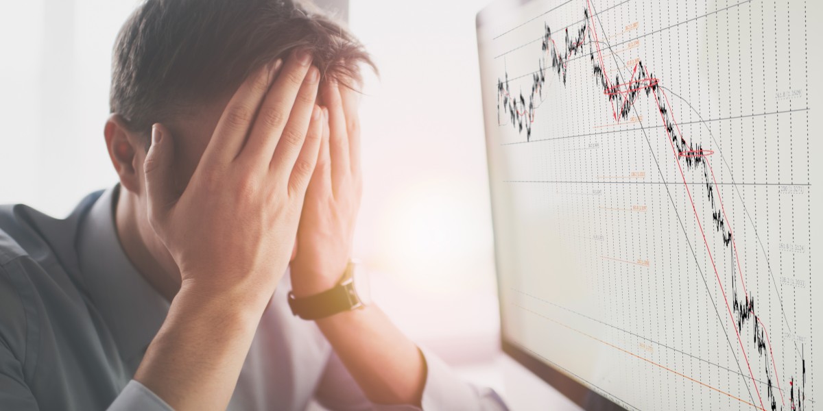 4 Symptoms of Medical Sales Performance Issues (+ Tips to Improve)